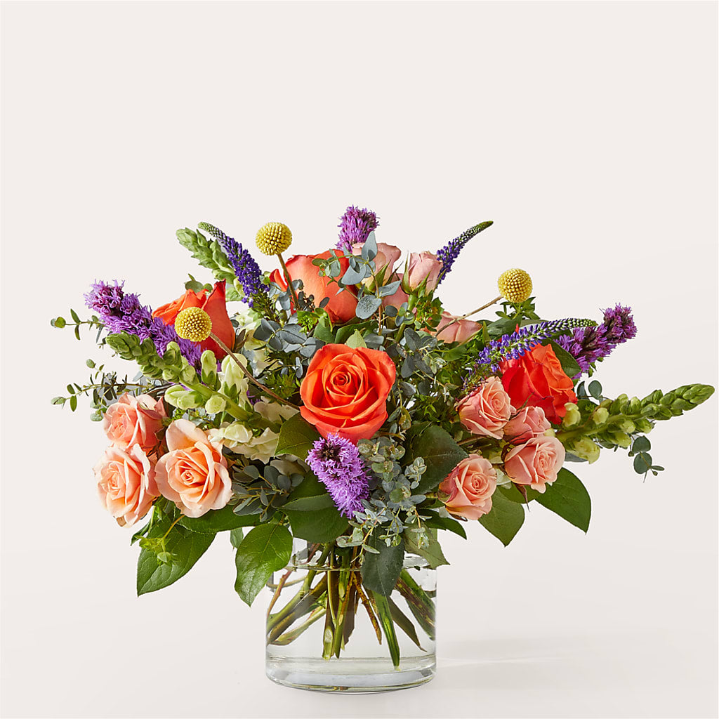 The Standout Bouquet–Bloomers Flowers & Gifts